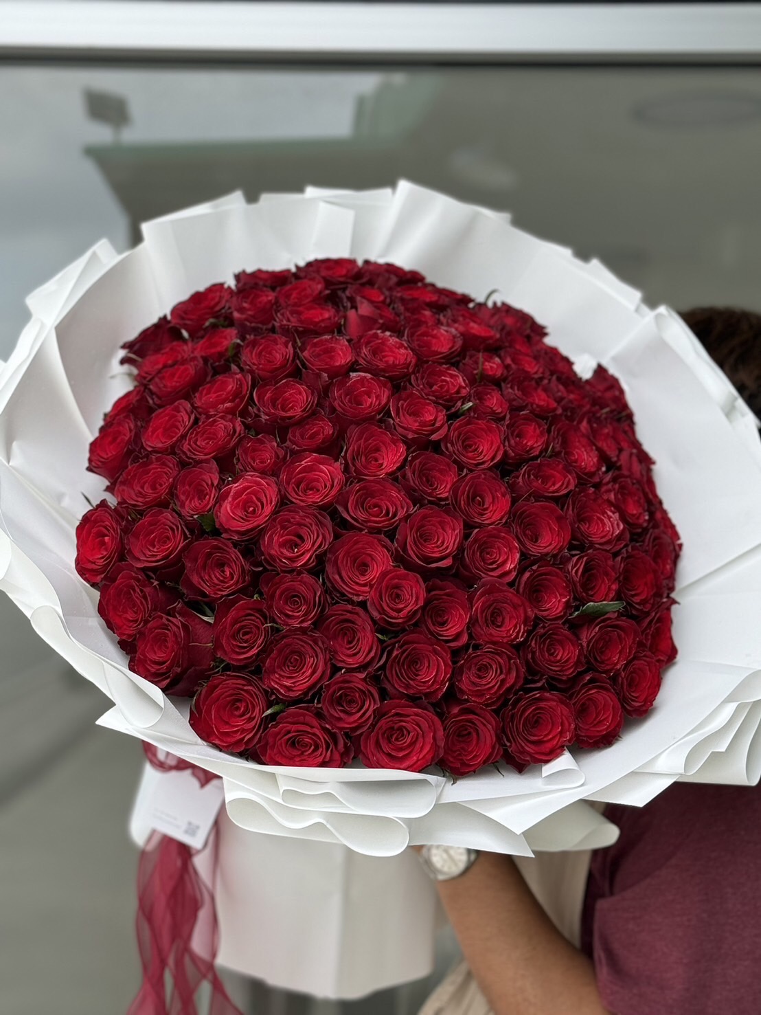 100 Love Red Roses (Size XXL) Exquisite Romantic Bouquet